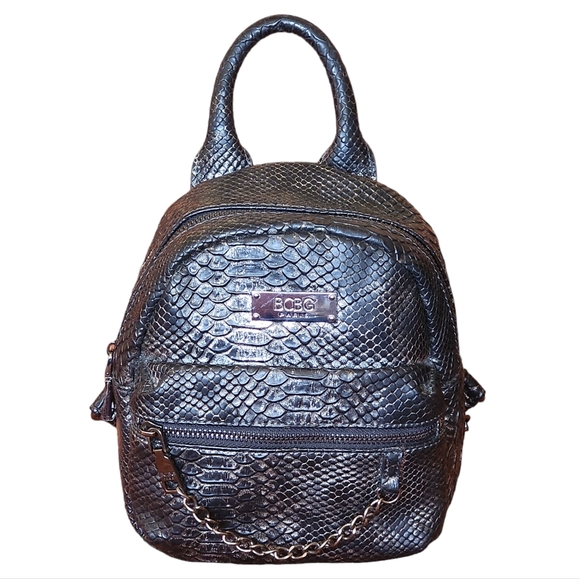 BCBG Paris | Bags | Bcbg Paris Black Gold Reptile Faux Leather 1x9 ...